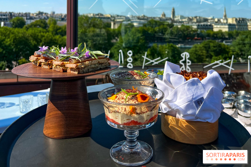 An ephemeral cocktail bar with a view of the Eiffel Tower, signed Alain ...