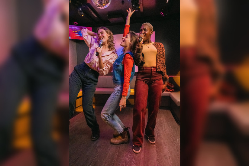 KaraFun Bar dévoile Battle : Qui chante le plus juste ? - Sortiraparis.com