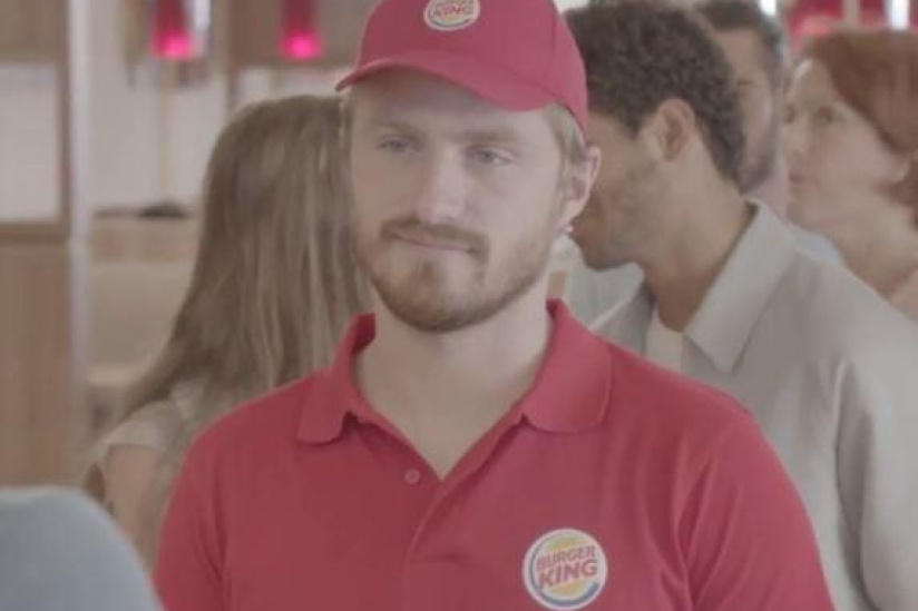 Un personal Queuer vous remplace dans la file d'attente de Burger King ...
