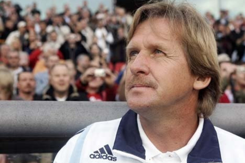 Schuster attiré par paris - Sortiraparis.com