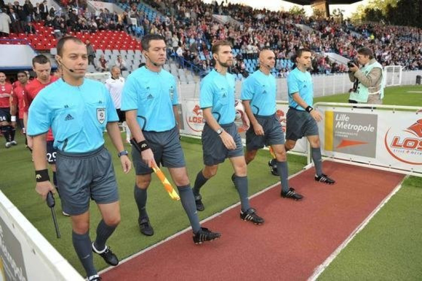 Lens : les arbitres diplômés invités - Sortiraparis.com