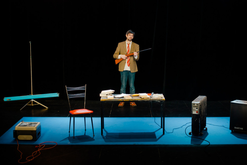 14 juillet, le seul en scène de Fabrice Adde au Théâtre du Rond-Point ...