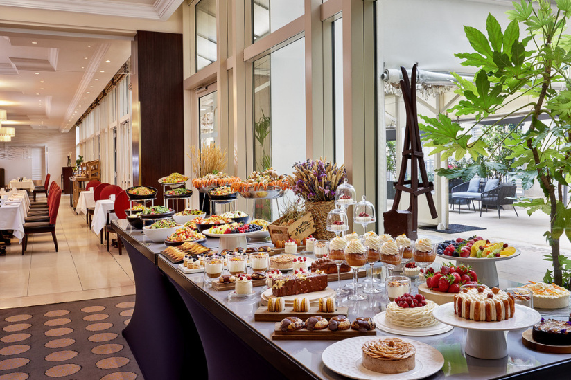 Le Buffet Brunch chic du Marriott est de retour sur les Champs Elysées ...
