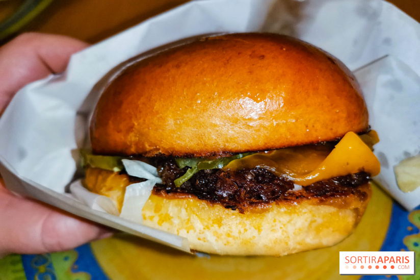 Crush Smash Burger : Smash burgers delivered in Paris - Sortiraparis.com