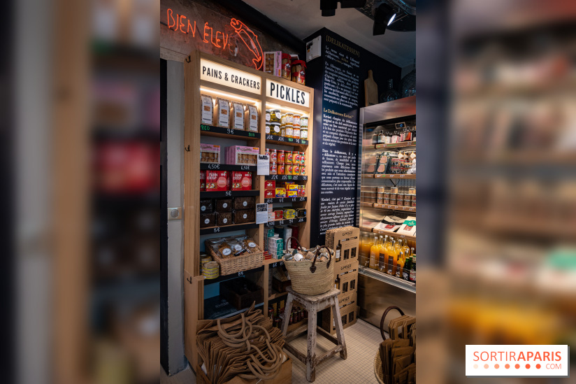 Kaviari Delikatessen and its seafood produces come to the Marais ...