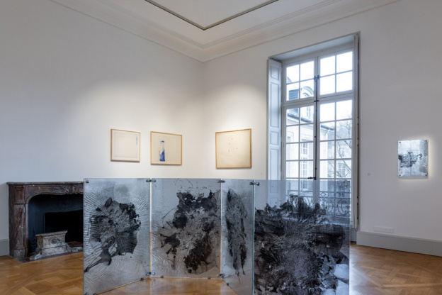 Suivre les ondes : l'art de Lars Fredrikson, Anastasia Ax et Christine ...