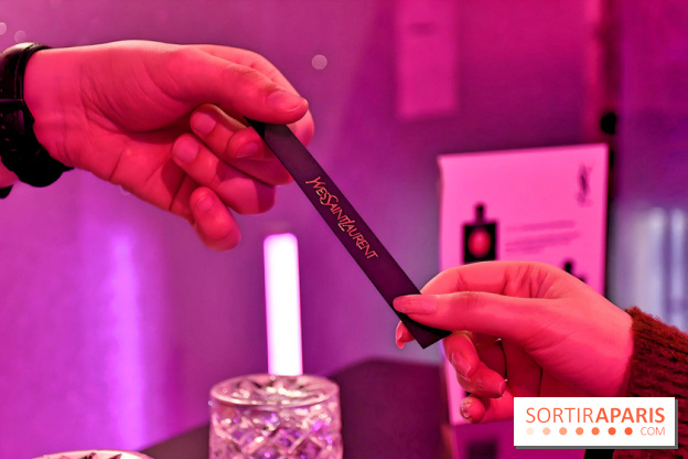 Yves Saint Laurent Beauté opens an experiential pop-up in Paris: olfactory bar, entertainment ...