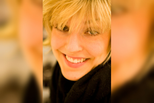 Julie l, 28 ans, france - Shopping - Sortiraparis.com