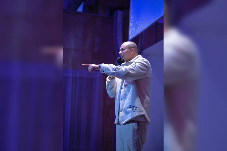 Moorad KTB, "Je suis marrant", kencan satu kali di Théâtre du Gymnase ...
