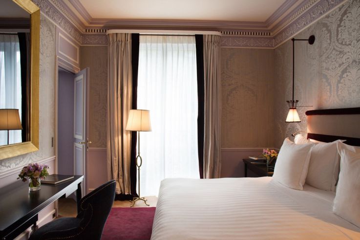 La Réserve Paris Hotel & Spa, the confidential luxury hotel on the ...