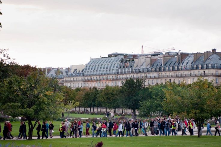 Randonnée dans Paris pour les 30 ans du Comité de la Randonnée Pédestre ...