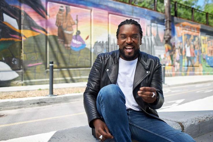 Anthony Kavanagh en la Gaîté Montparnasse con su espectáculo Happy ...