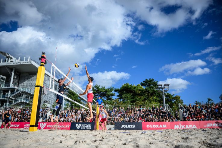 An international beach-volley competition comes to Roland Garros ...