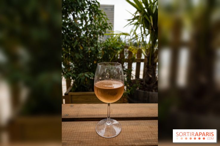 Cargo Container Bar, le bar festif en plein air revient sur les quais ...