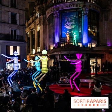 Album Photos Inauguration des vitrines et décorations de Noël du BHV Marais 2024 avec Léna ...