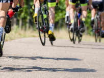 Tour de France: perché i corridori non hanno peli sulle gambe? - Sortiraparis.com