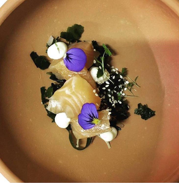 Bunyadi à Paris : le restaurant éphémère où l'on peut manger tout nu ...