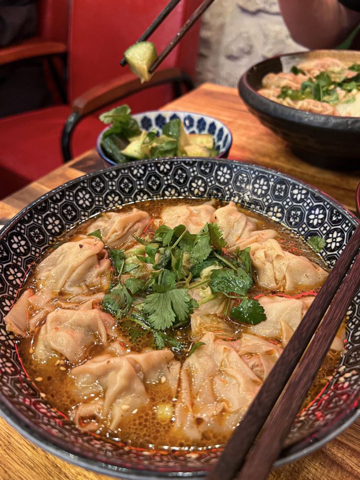 TrantranZai Montparnasse, untuk mie Sichuan pedas dan ravioli di Paris ...