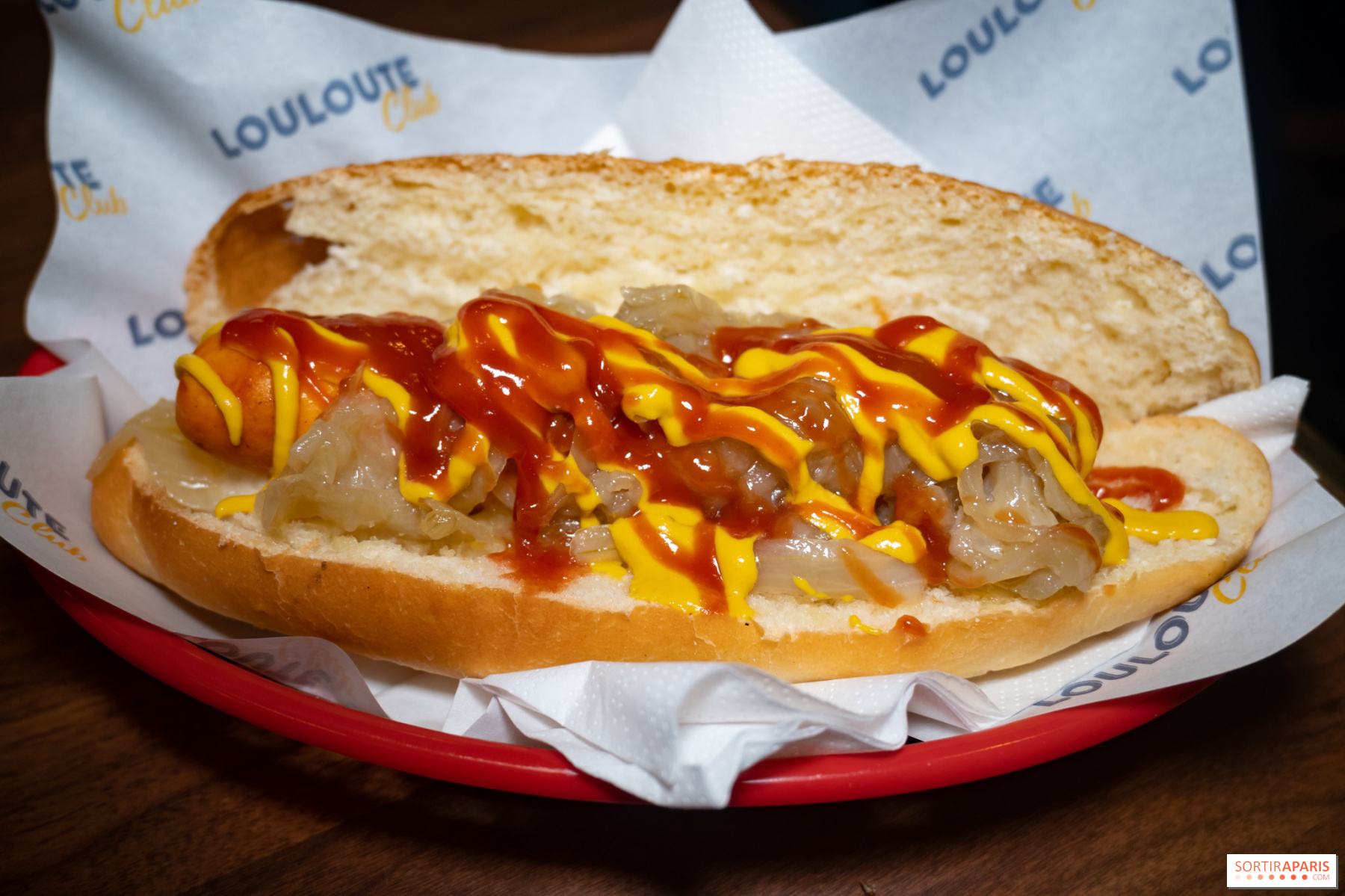 Louloute, bar à manger et café concert - hot-dog