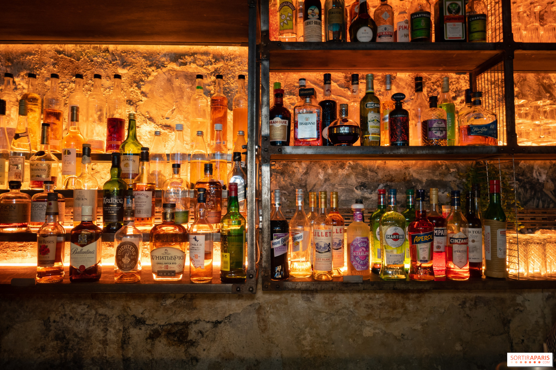 Sève, the festive restaurant and affordable cocktail bar of the Kube ...