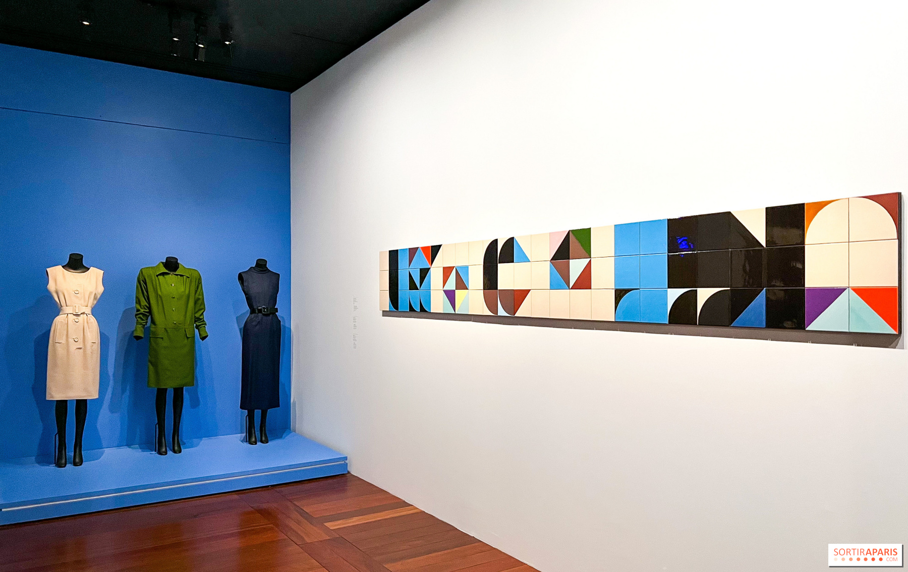 Formes, the new curvaceous exhibition at the Musée Yves Saint Laurent ...