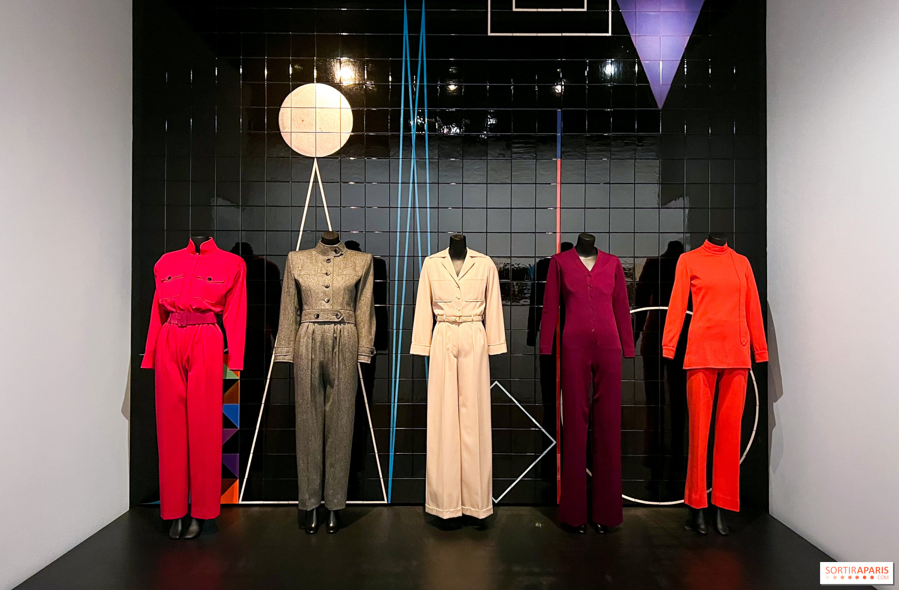 Formes, the new curvaceous exhibition at the Musée Yves Saint Laurent ...