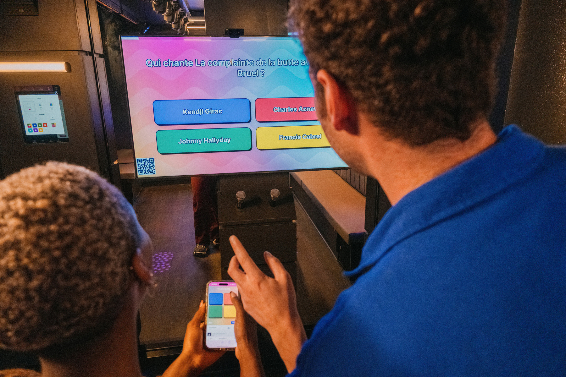 KaraFun Bar dévoile Battle : Qui chante le plus juste ? - Sortiraparis.com