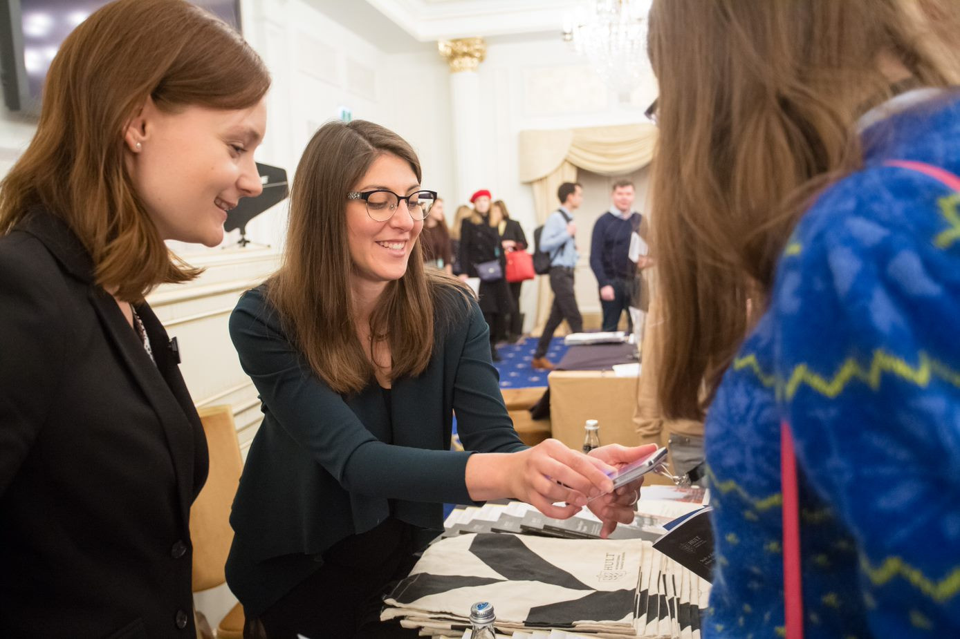 Salon QS des masters, PhD & MBA à Paris en octobre 2025 - Sortiraparis.com