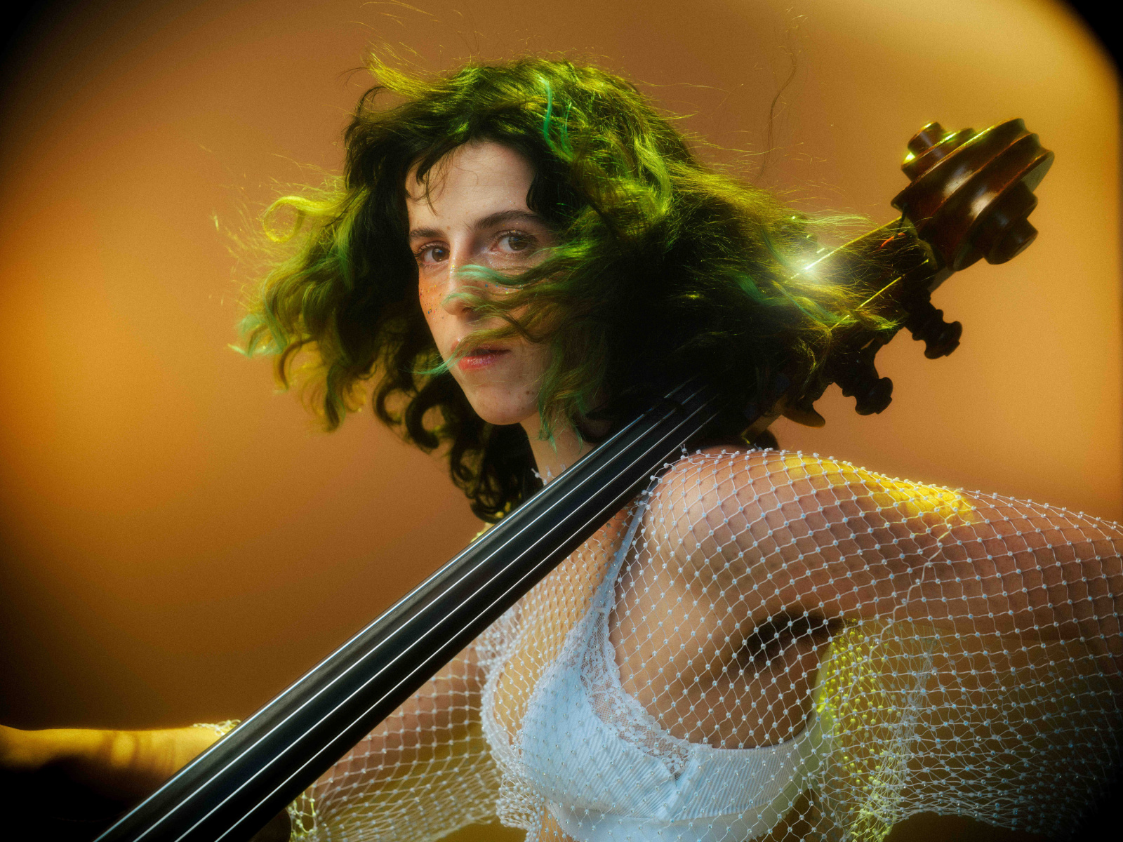 KNOBIL, étoile montante du jazz, en concert au New Morning le 17 ...