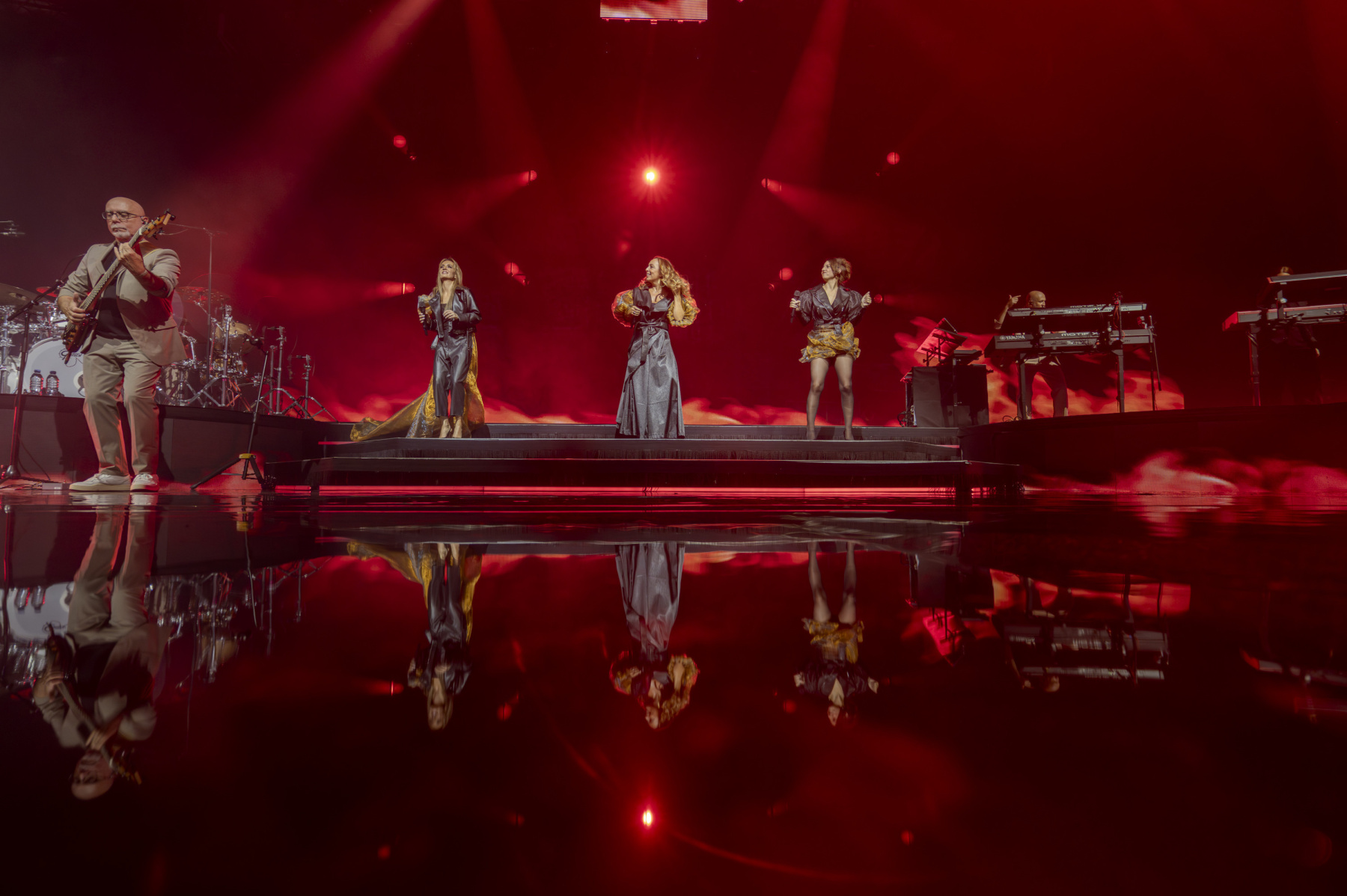 Génération Céline : Concert au Dôme de Paris & l'Arena Grand Paris en ...
