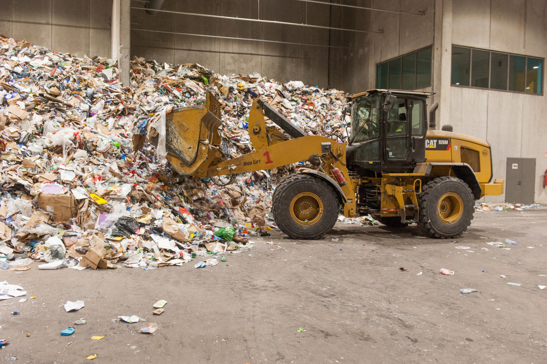 Take a behind-the-scenes look at waste treatment at Syctom's Open House ...