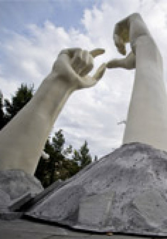 The Big Hands 6 - Sortiraparis.com