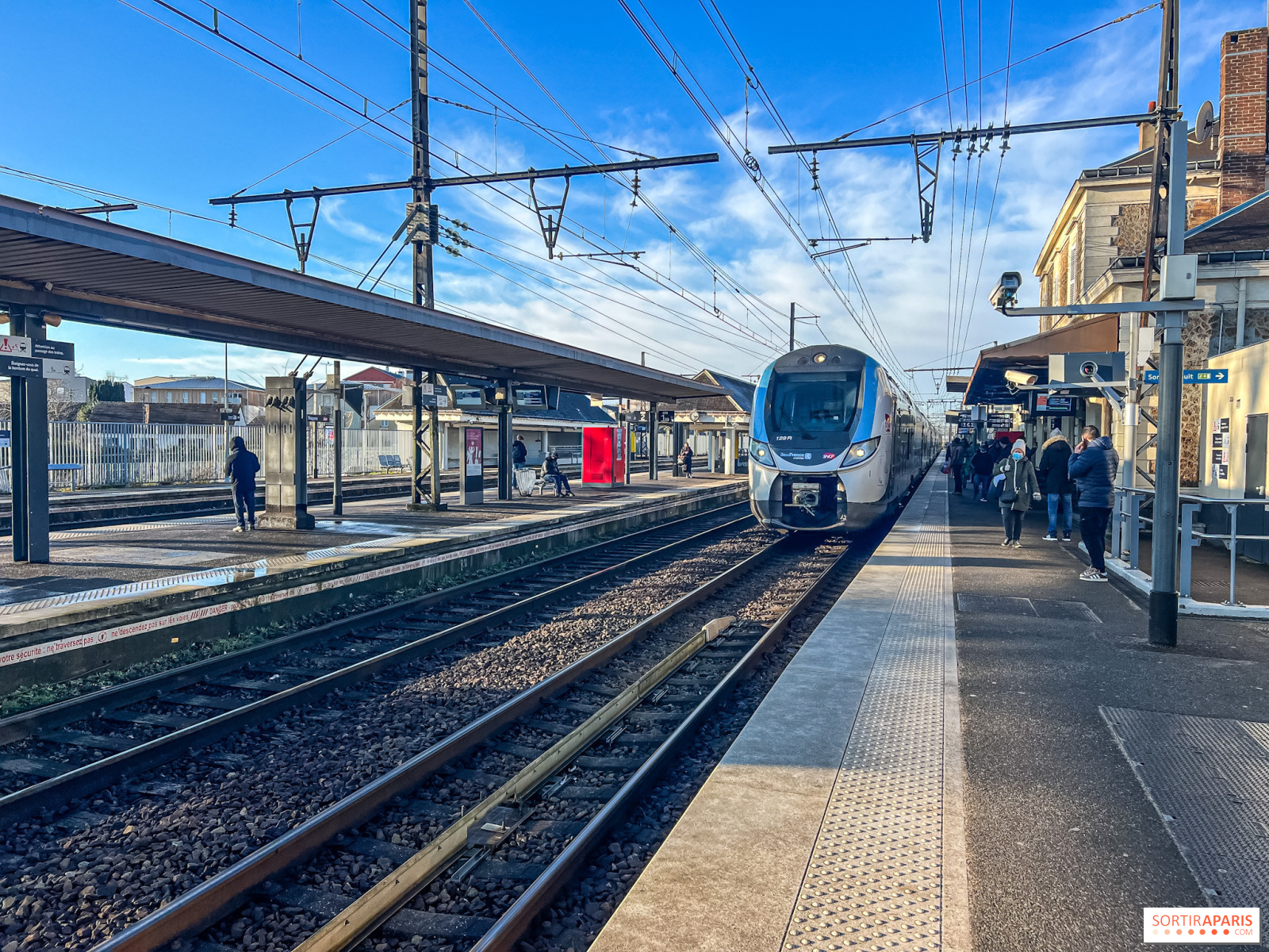 Transilien ligne N : perturbations, interruptions de trafic et trains supprimés, infos en temps ...