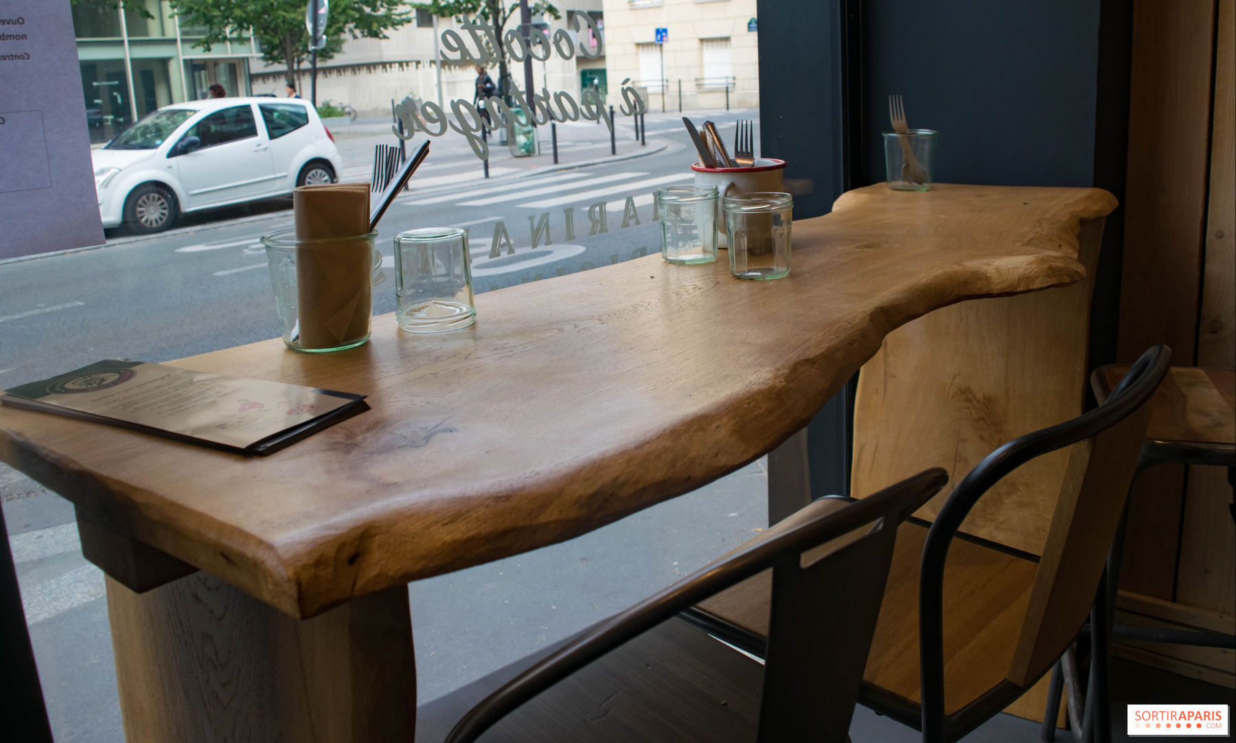 Poulet Rouge, the temple of Label Rouge chicken in Les Batignolles ...